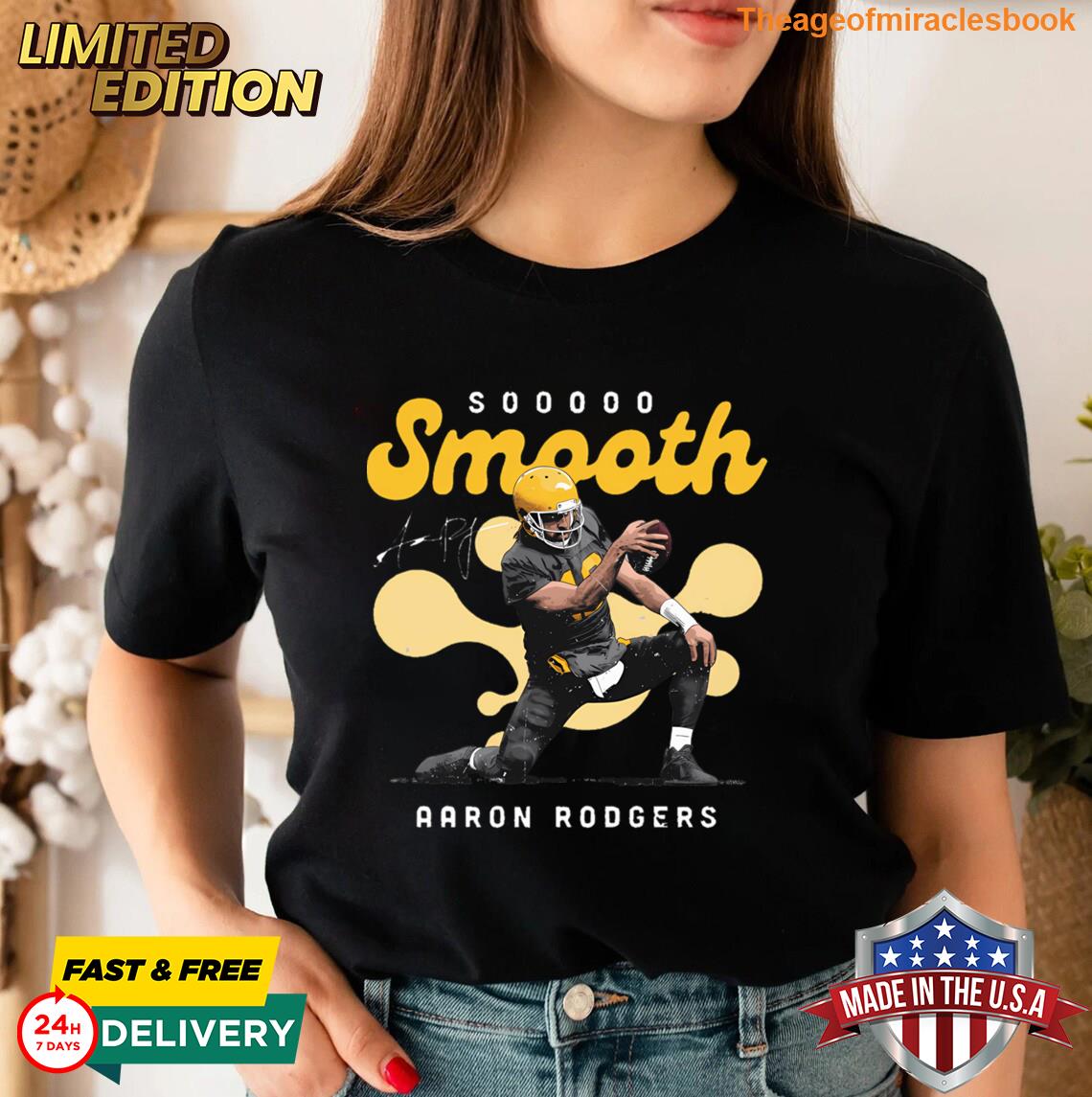 Aaron Rodgers Green Bay Smooth Essential T-shirt