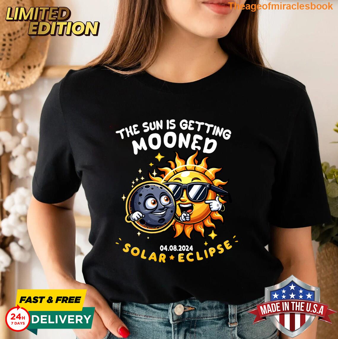 Total Eclipse Sun Getting Mooned April 8 2024 Men Kids T-shirt