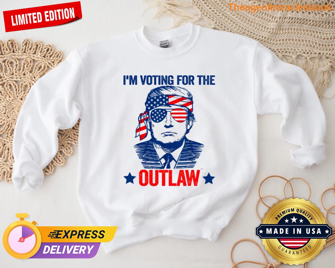 Im Voting For The Outlaw Funny Pro Trump 2024 T-shirt