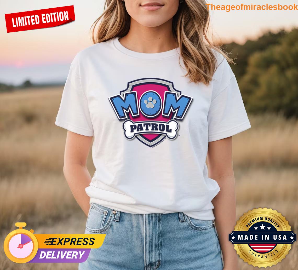 Paw Patrol Mother\'s Day Mom Patrol Badge T-shirt