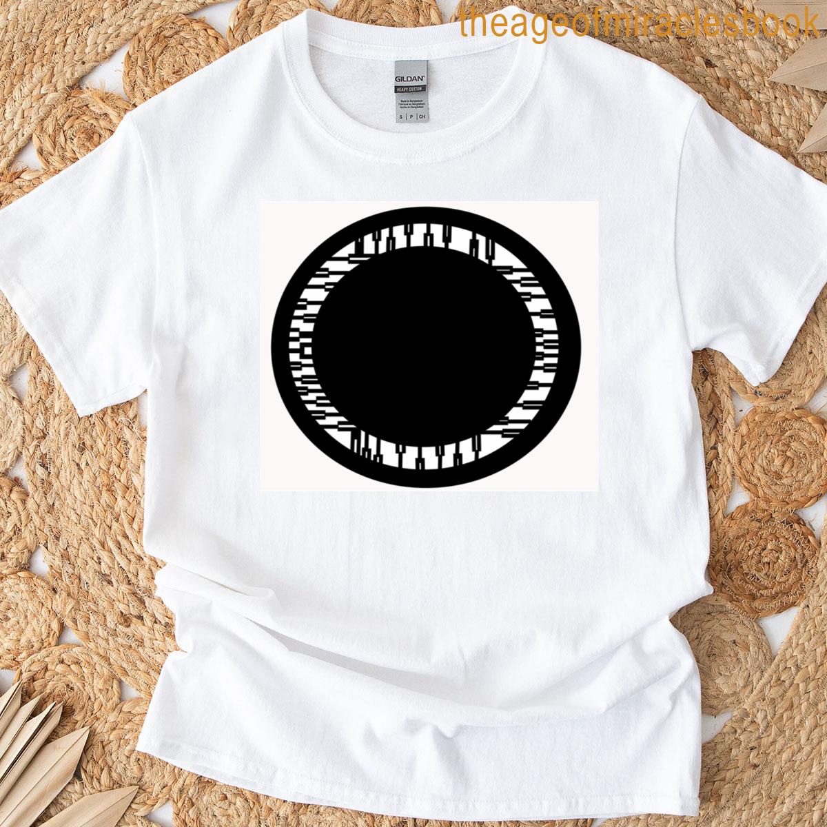 Gate Premium Scoop T-shirt