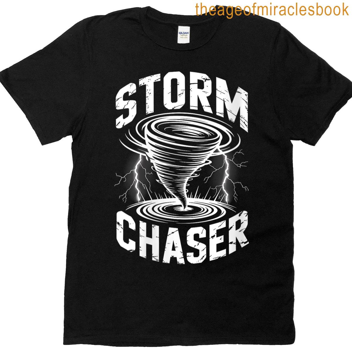 Womens Storm Chaser Tornado Lightning Hunting T-shirt
