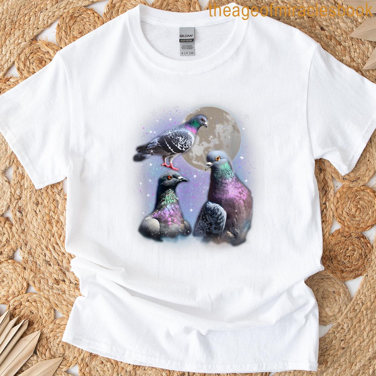 Funny Three Pigeon Retro - Funny Pigeons Howling At The Moon T-shirt