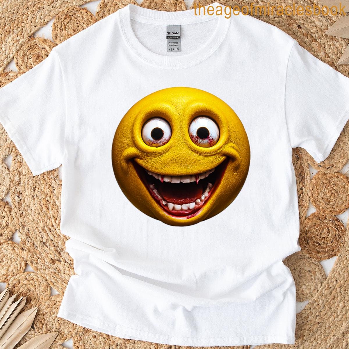 Creepy Smiley Face Horror Meme Dark Humor T-shirt